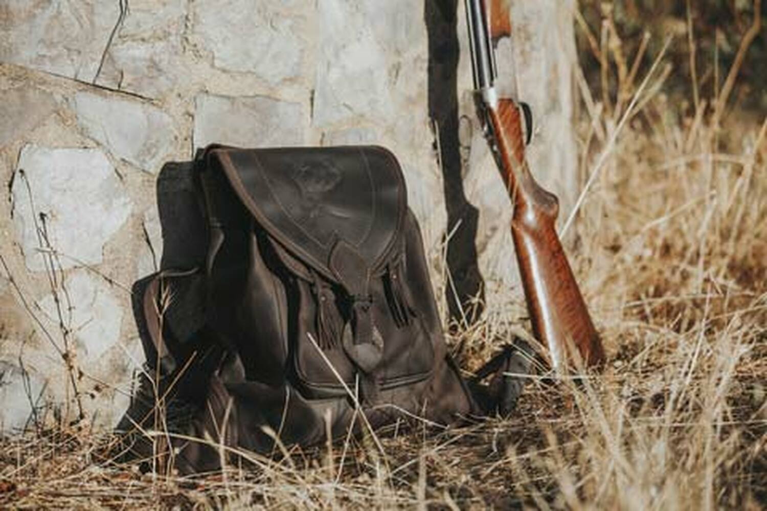 The Best Gear to Take on a Hunting Trip - Hunting Note